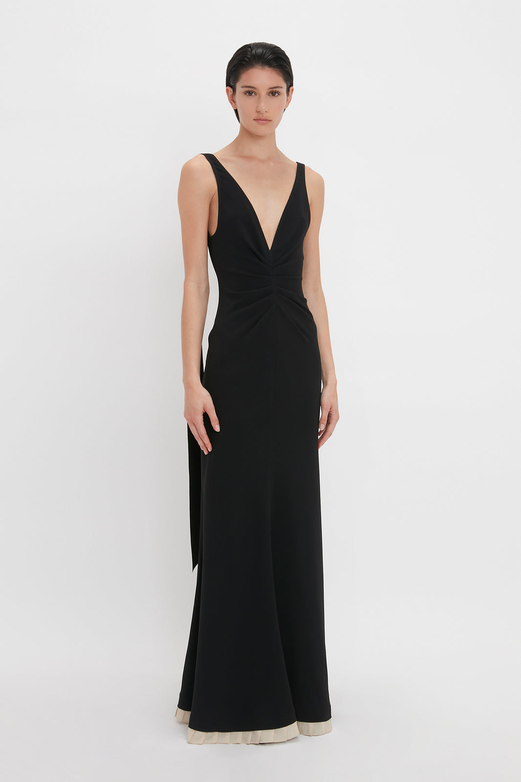 Designer Gowns | Evening Gowns and Dresses | Victoria Beckham ...