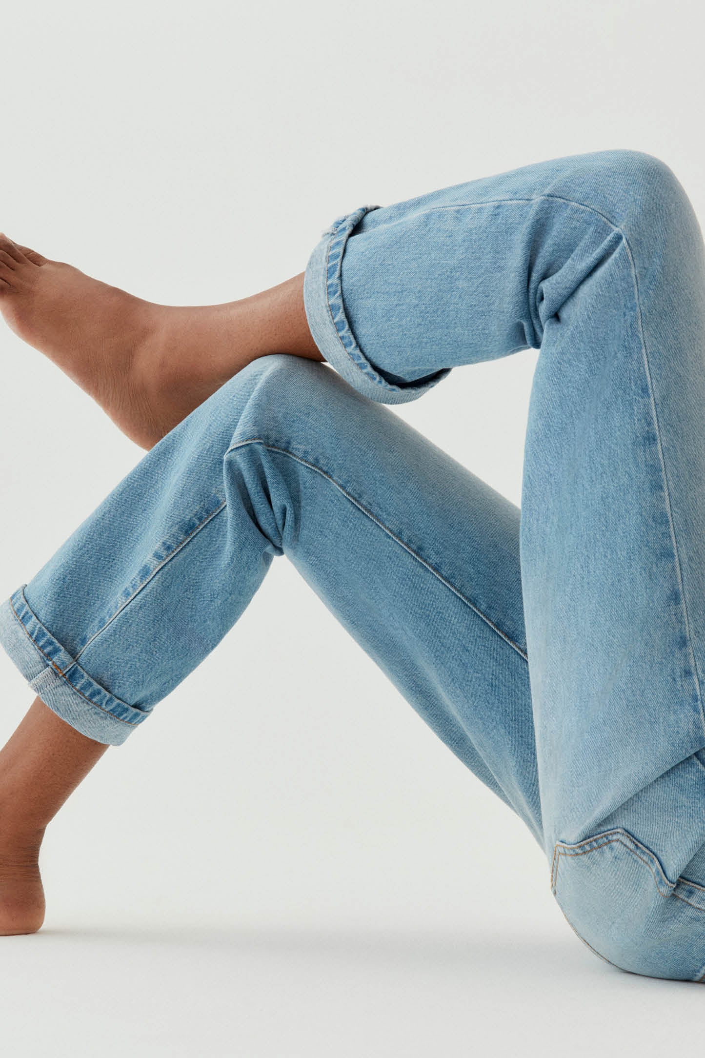 Victoria Jean In Light Blue Wash – Victoria Beckham UK